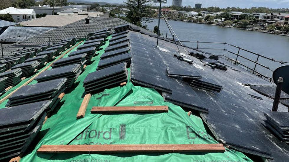 Roof Restoration Logan | Tile & Metal Roofing Specialists